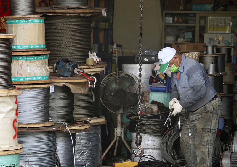 More than 11,000 workers required to take unpaid leave this month-News ...