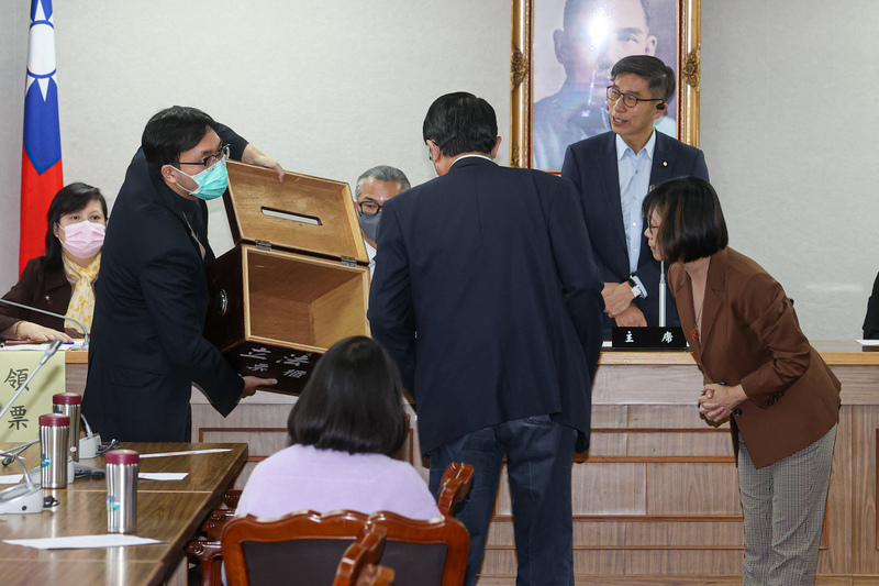 KMT and DPP split legislative committee leadership-News-Radio Taiwan ...