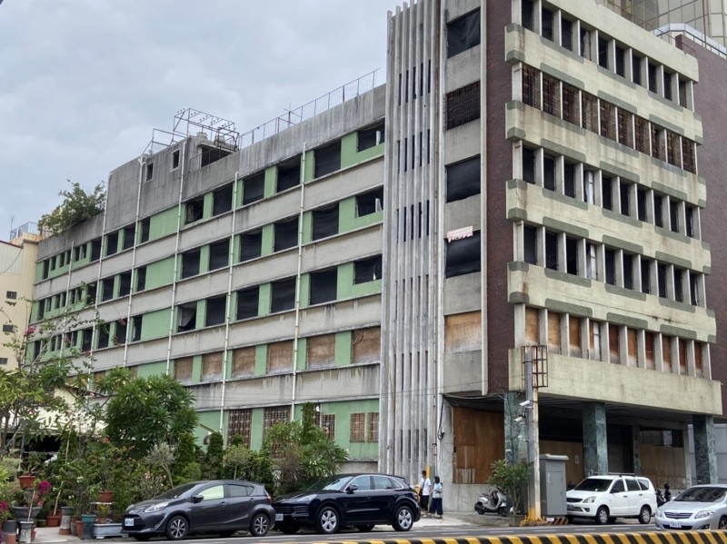 Dari Rumah Sakit Terbesar Menjadi "Bangunan Terangker" di Taiwan ...