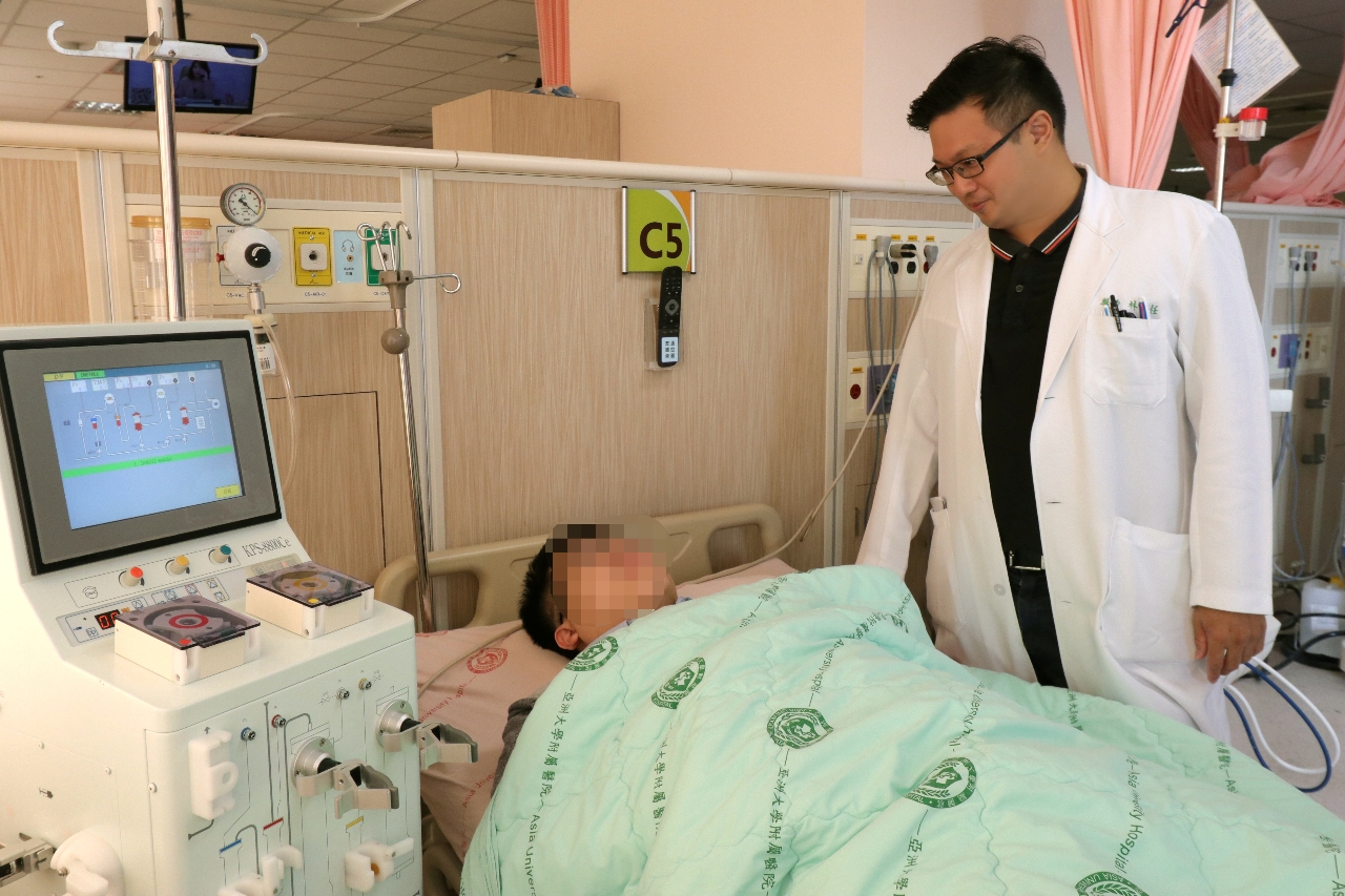 Ang pag-inom ng alak nang walang laman ang sikmura na nauuwi sa ...