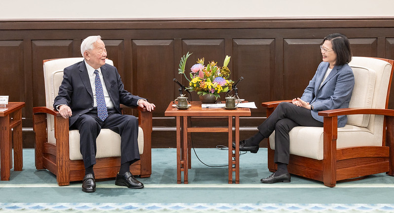 ผู้นำไต้หวันขอบคุณมอริส จาง สื่อสารกับนานาชาติใน APEC ได้อย่างยอดเยี่ยม-ข่าว-เรดิโอ ไต้หวัน ...