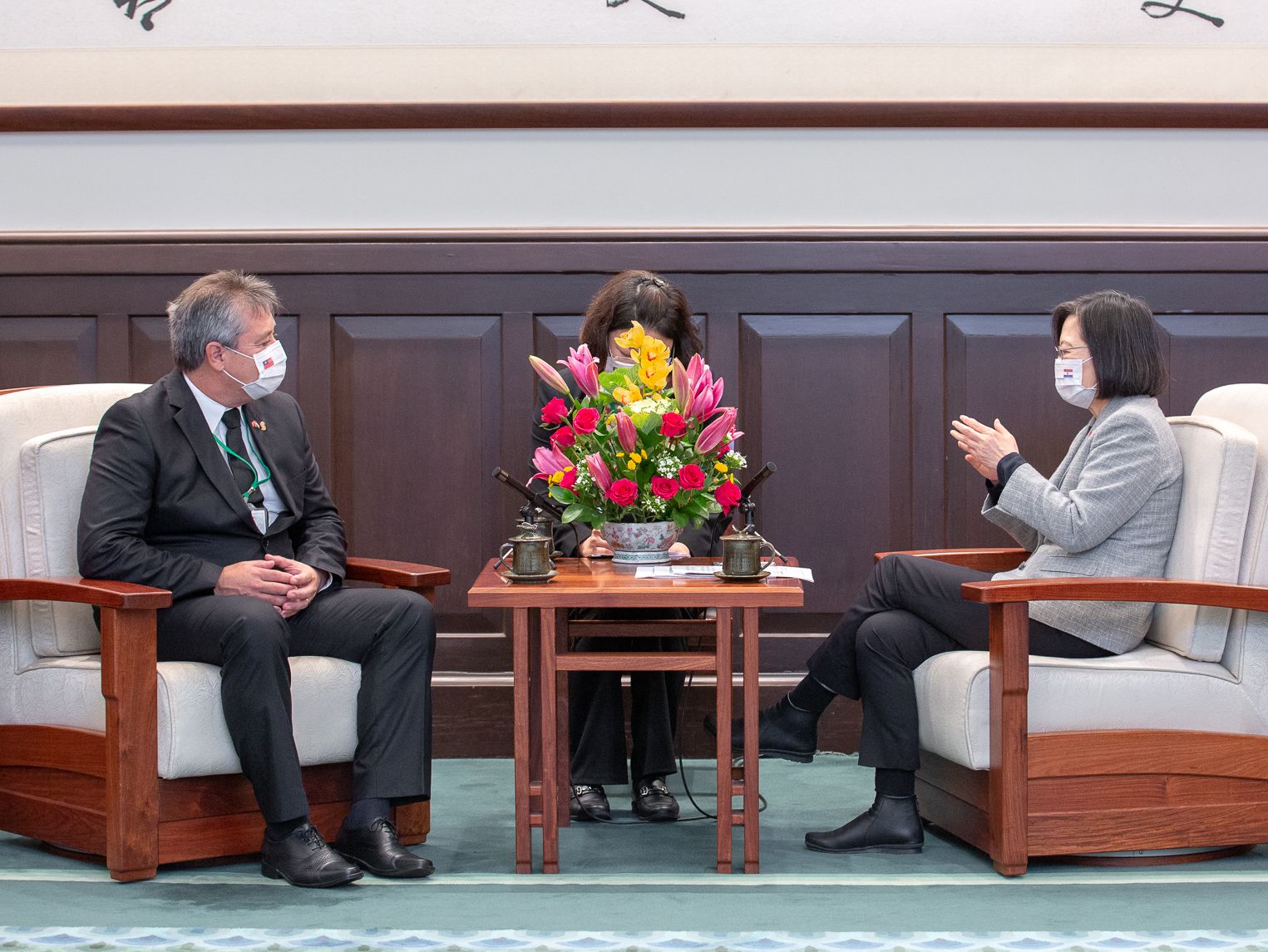 Đón tiếp Chủ tịch Hạ viện Paraguay. Tổng thống Thái Anh Văn: Trông ...