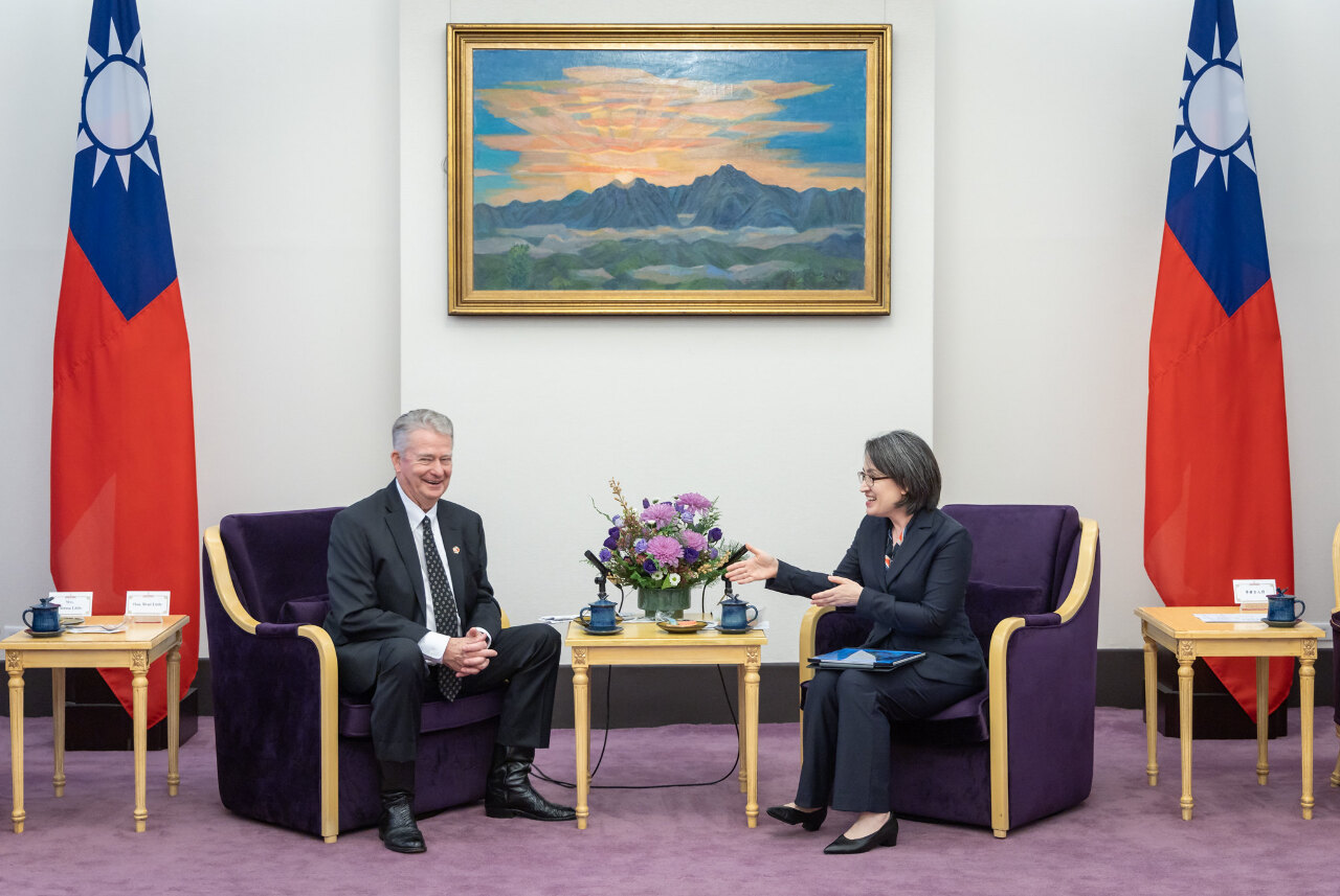 Phó tổng thống Tiêu Mỹ Cầm gặp Thống đốc bang Idaho, hy vọng tiếp ...